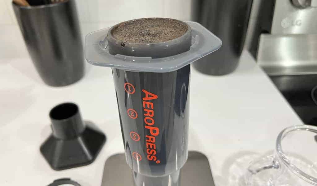 Inverted AeroPress Coffee Method: A Comprehensive Guide [Updated 2025 ...
